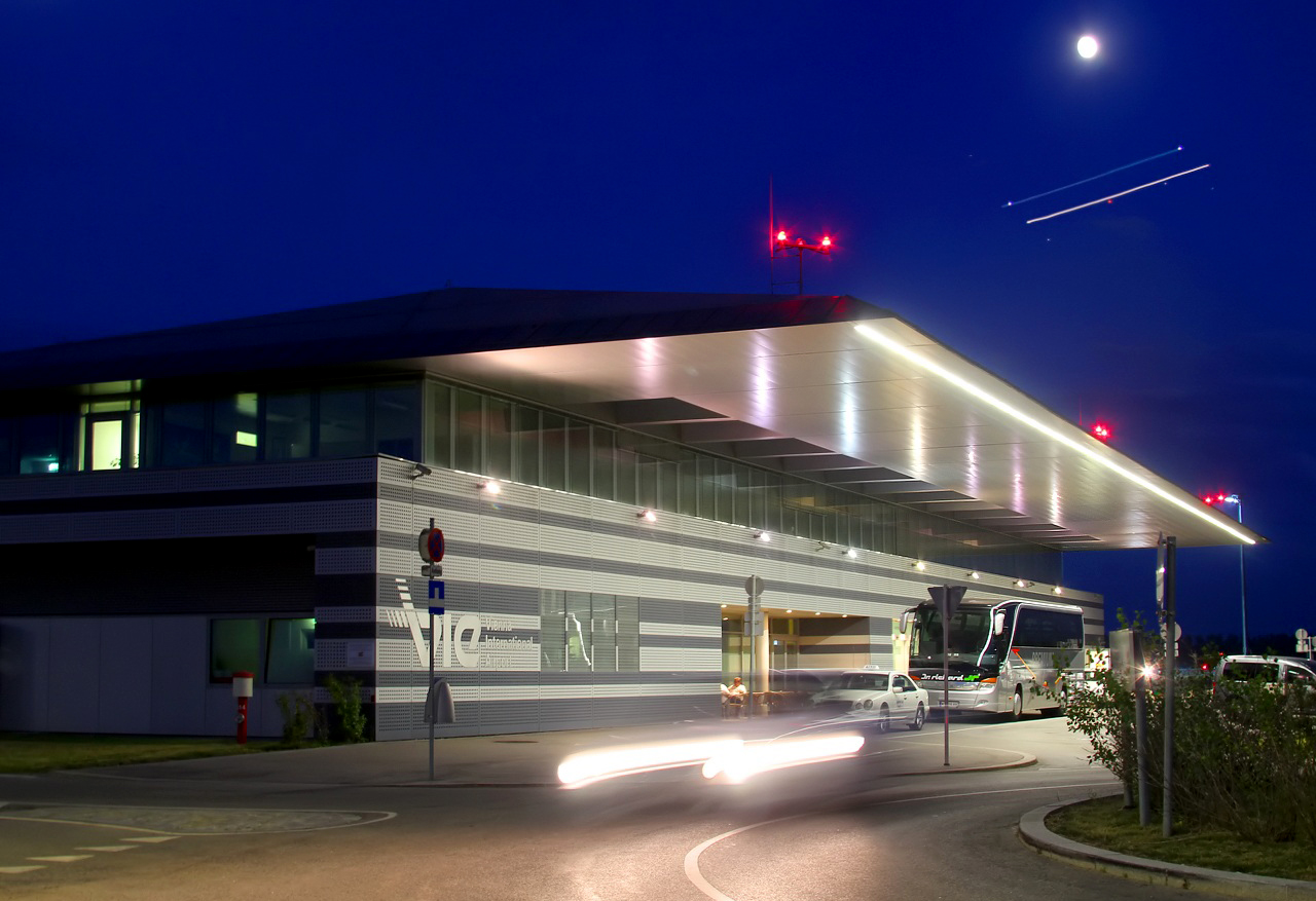 VIP_Terminal_at_Vienna_International_Airport - InsideFlyer DE
