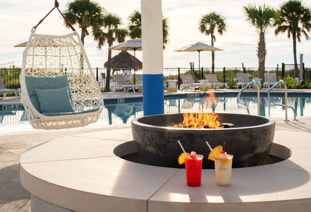 Sirata-Beach-Resort-North-Pool-Fire-Pit-Two-rd-two - InsideFlyer DE