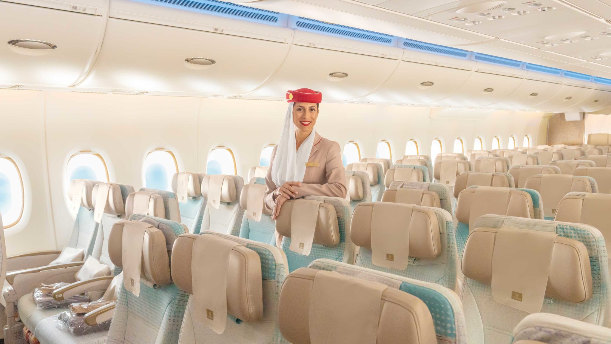 2024-02-22_Emirates_Boeing777_Economy_Class_Credit_Emirates ...